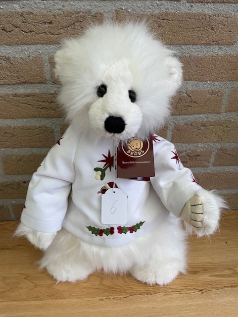 2023 Charlie Bears Holly Jolly, 39cm. | CB235304O